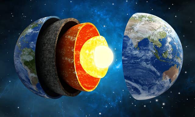 Scientists detect new molten rock layer hidden just below the Earth's ...