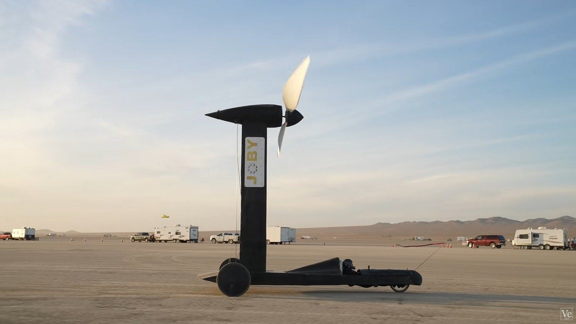 A wind-powered car that appears to defy physics - The Brighter Side of News