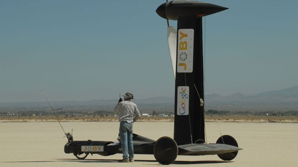 Wind-powered car appears to defy physics - The Brighter Side of News