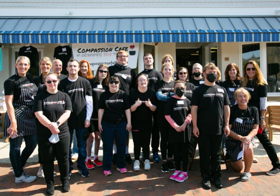 Extra Helping at Compassion Café - The Brighter Side of News