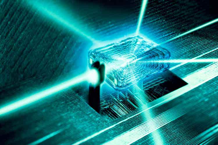 Professor makes breakthrough achievement in quantum computing - The ...