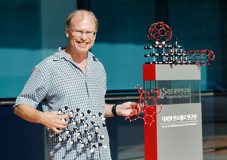 New carbon discovery will revolutionize material science, study finds ...