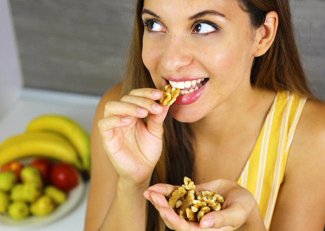 Walnuts for breakfast: The natural brain boost you need - The Brighter ...