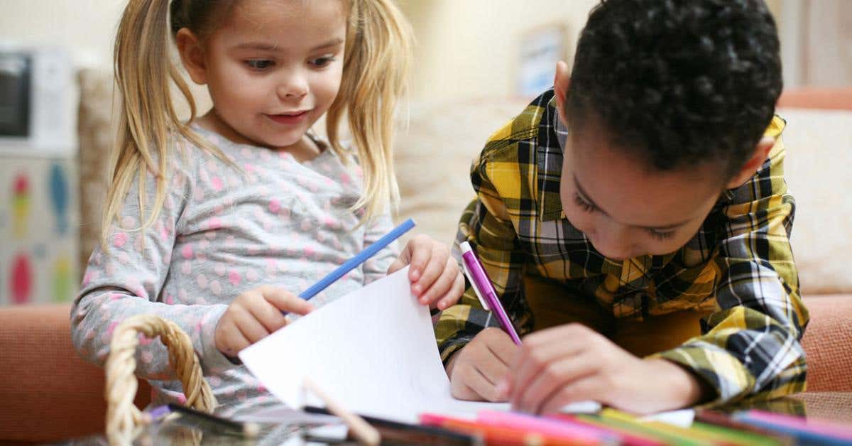 Writing by hand boosts reading skills in young children, study finds ...