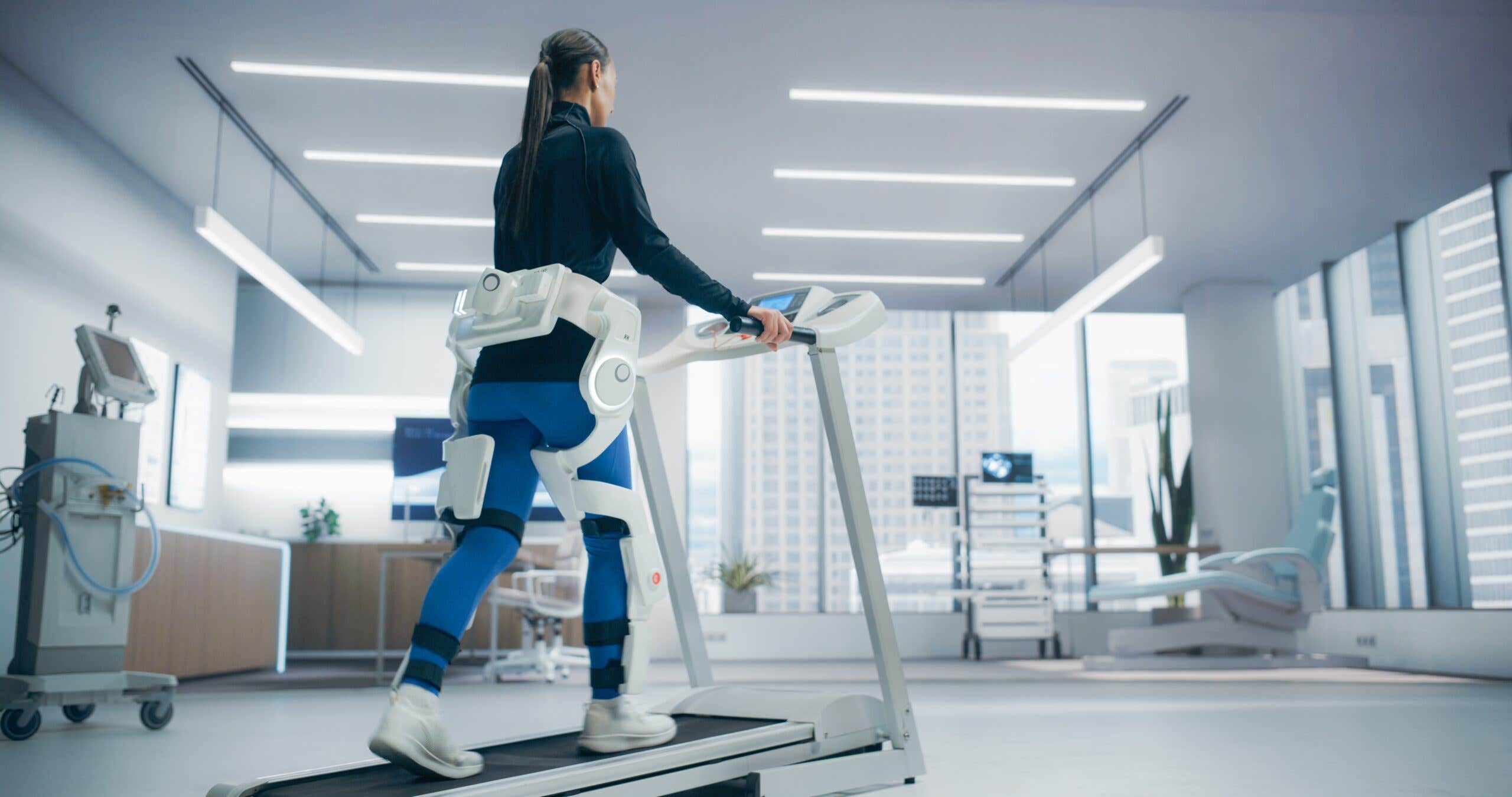 New upper-limb exoskeleton adapts to stroke patients in real time - The ...