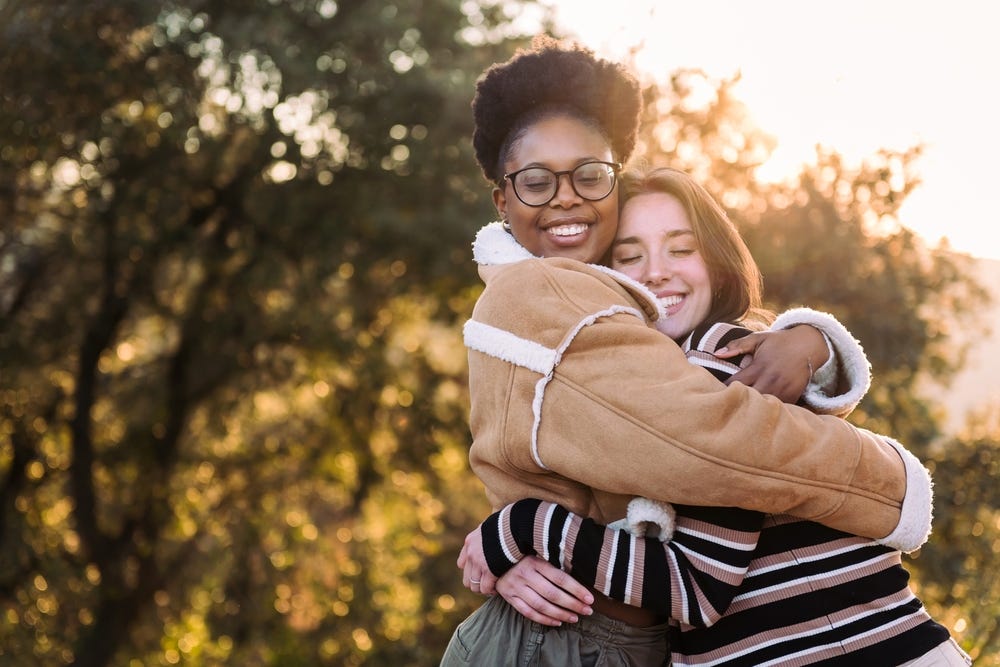 How a warm hug changes the way you feel about yourself - The Brighter ...