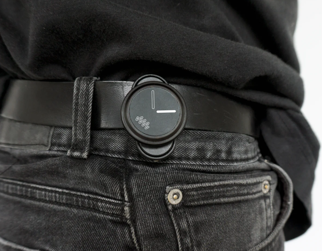 Motion sensors perform better when attached to loose clothing - The ...