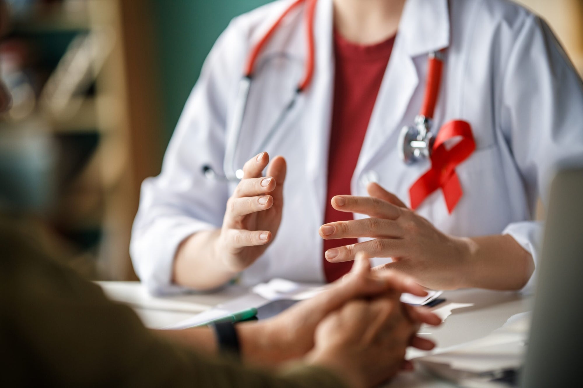 New discovery helps explain why HIV can return so quickly - The ...