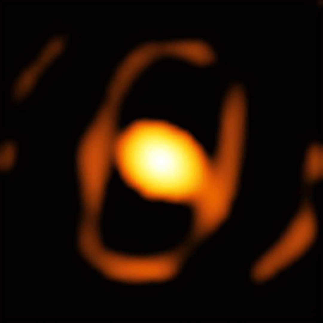 A giant star’s sudden shift signals it might be ready to supernova ...