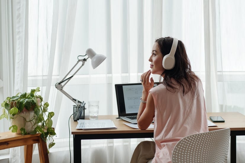 Does music help you study? That may depend on you - The Brighter Side ...